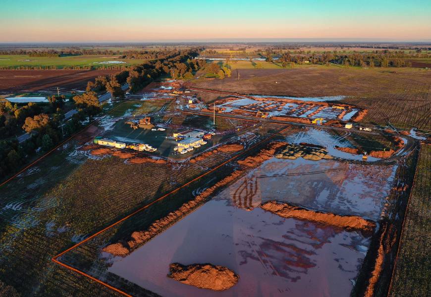 Solar farm shines light on a more sustainable future | nbn