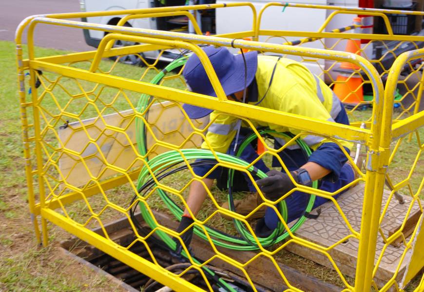 Fibre and faster speeds coming to another 1.5 million homes and ...