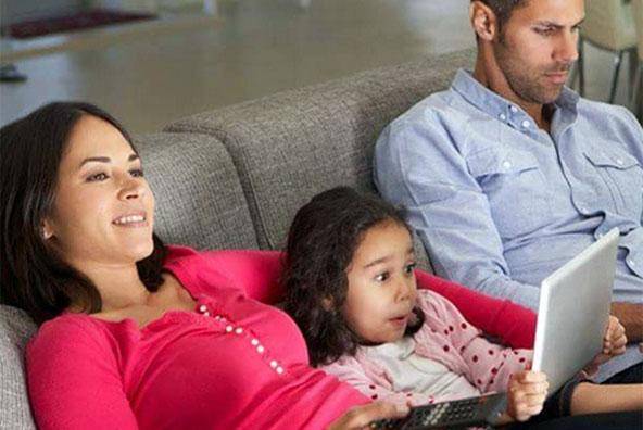 Modern family: Work, rest and play...the digital way | nbn